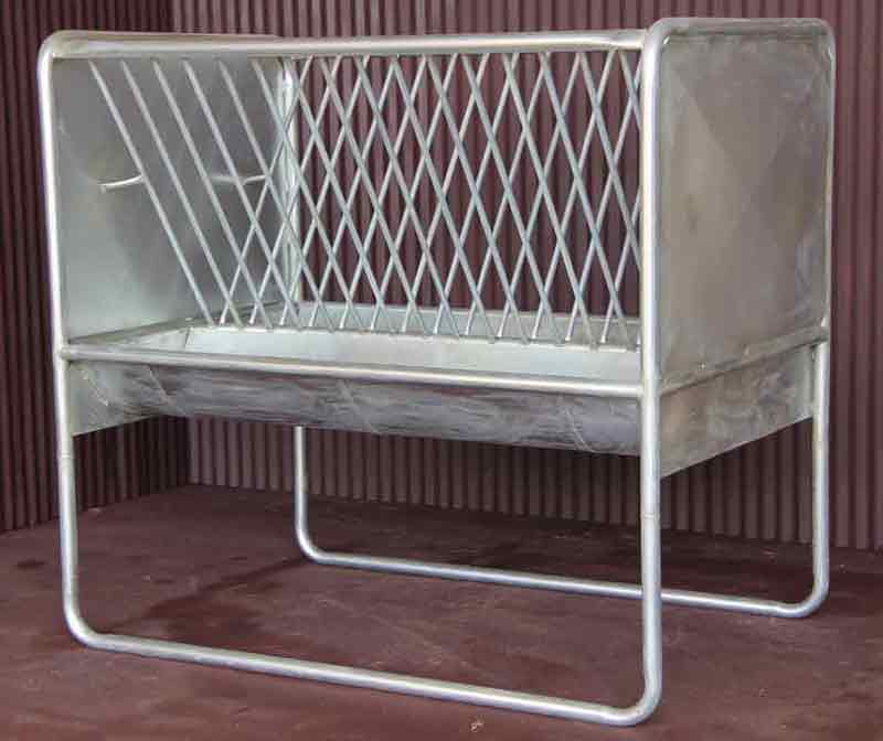 Livestock, Cattle & Horse Round Bale Feeders | Bunk Feeders